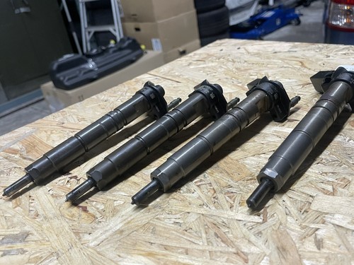 LOOK! Mercedes Benz Sprinter OM642 Injectors BLUETEC DIESEL GOOD ...