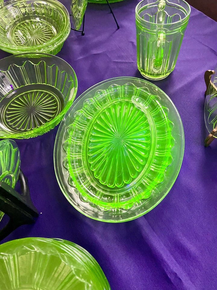 Uranium Glass Dinnerware 120 Piece Set, Green, Anchor Hocking | eBay