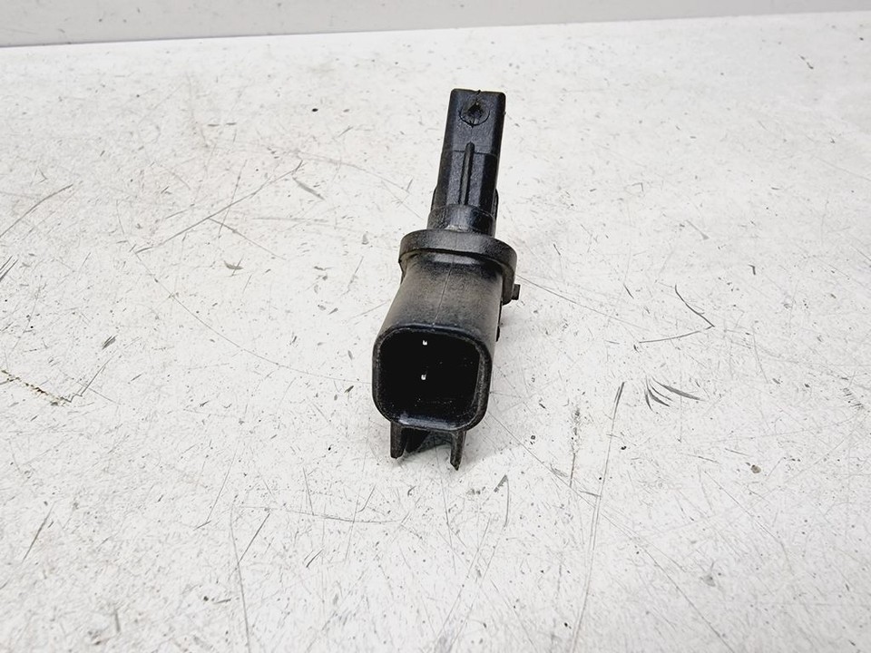 2014 Volvo V40 ABS brake wheel speed sensor 32301800 | eBay
