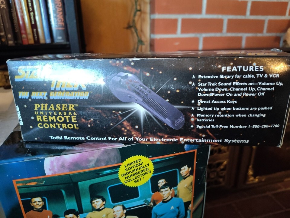 VINTAGE 1995 STAR TREK THE NEXT GENERATION PHASER UNIVERSAL REMOTE CONTROL | eBay