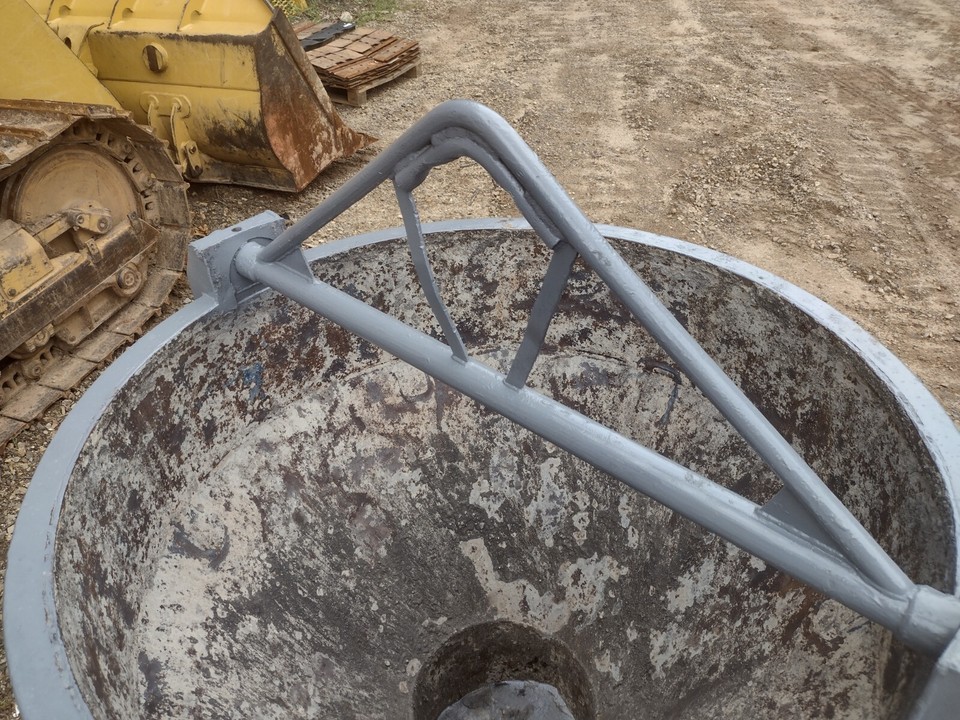 Gar-bro Concrete Bucket | eBay