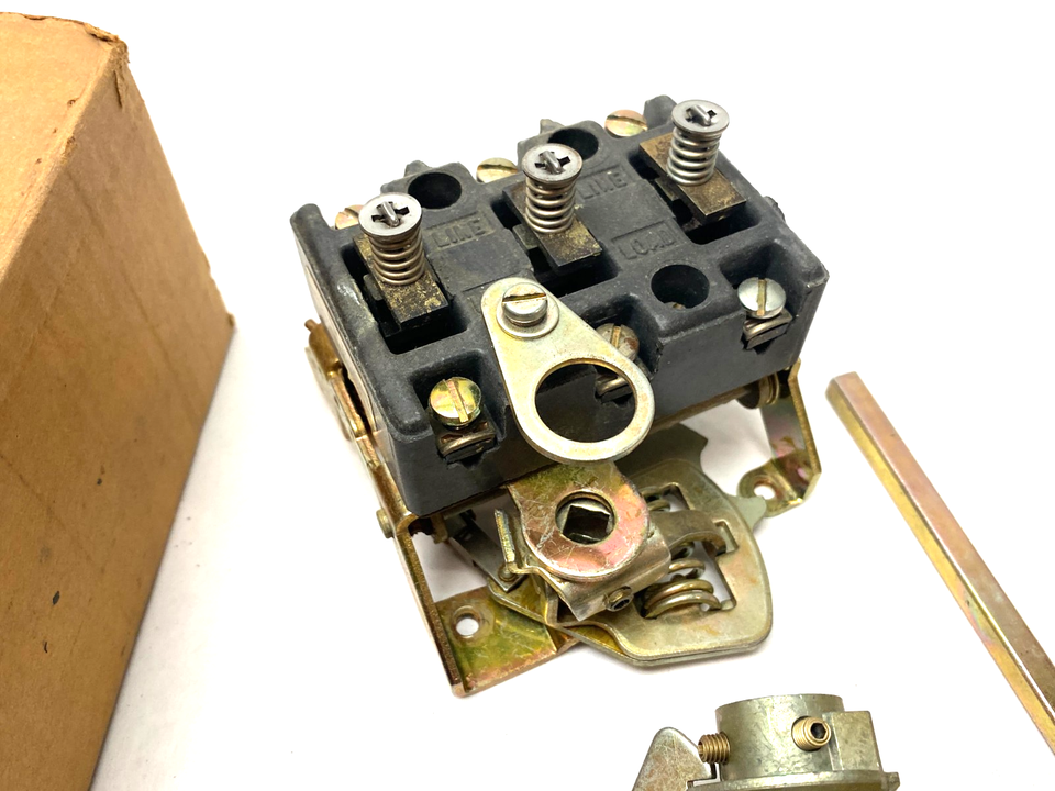 Allen Bradley 1494R-N30 Ser. A Rod Operated Disconnect Switch SWITCH ...