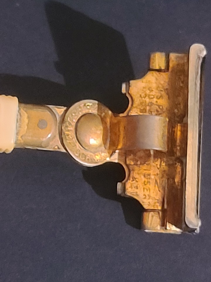 Vintage 1940's Eversharp Schick Injector Safety Razor - Bakelite Brass ...