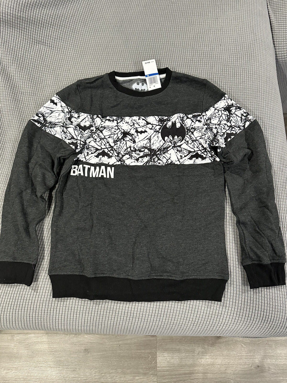 Batman Pull Over Sweater Boys XL Men’s small | eBay