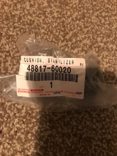 TOYOTA LAND CRUISER GRJ200,URJ202 ANTI ROLL BAR STABILISER PAIR FR ...