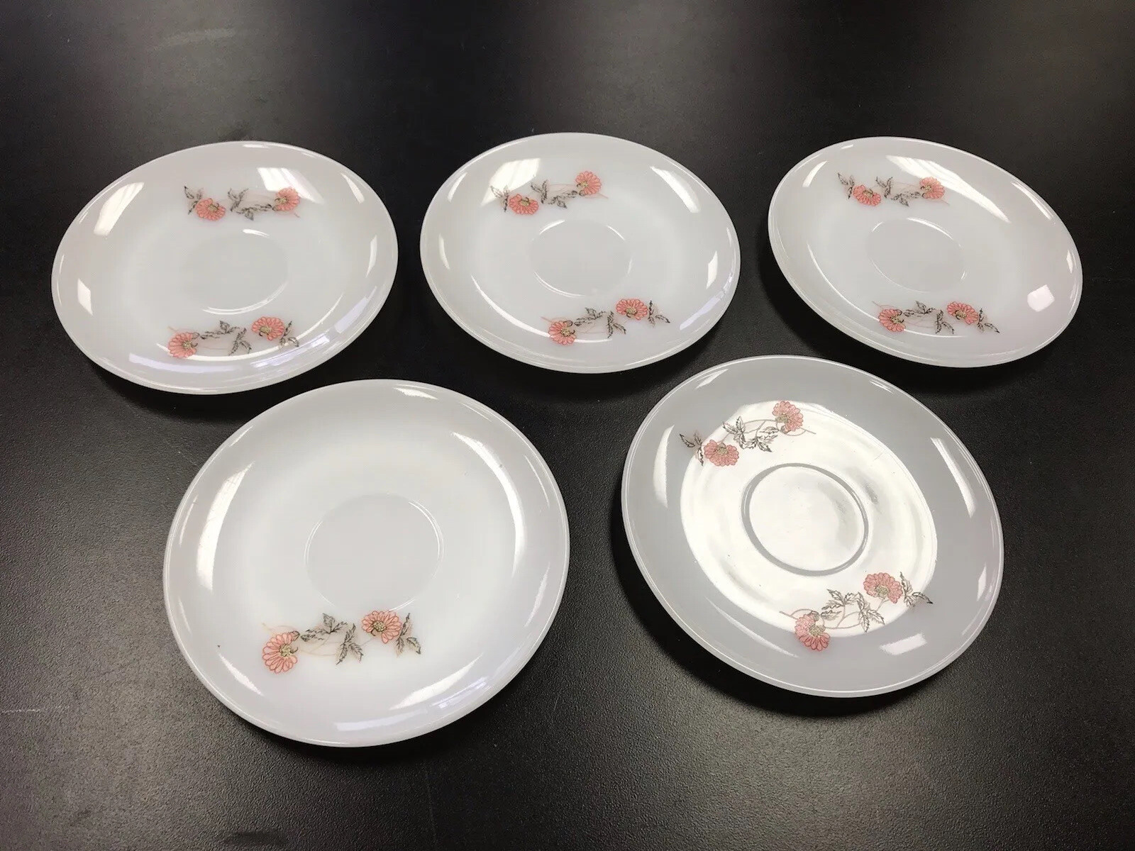 Fire King Lot Of 5 Vintage Fleurette Pattern Saucer Plate 5 3/4 Inch ...