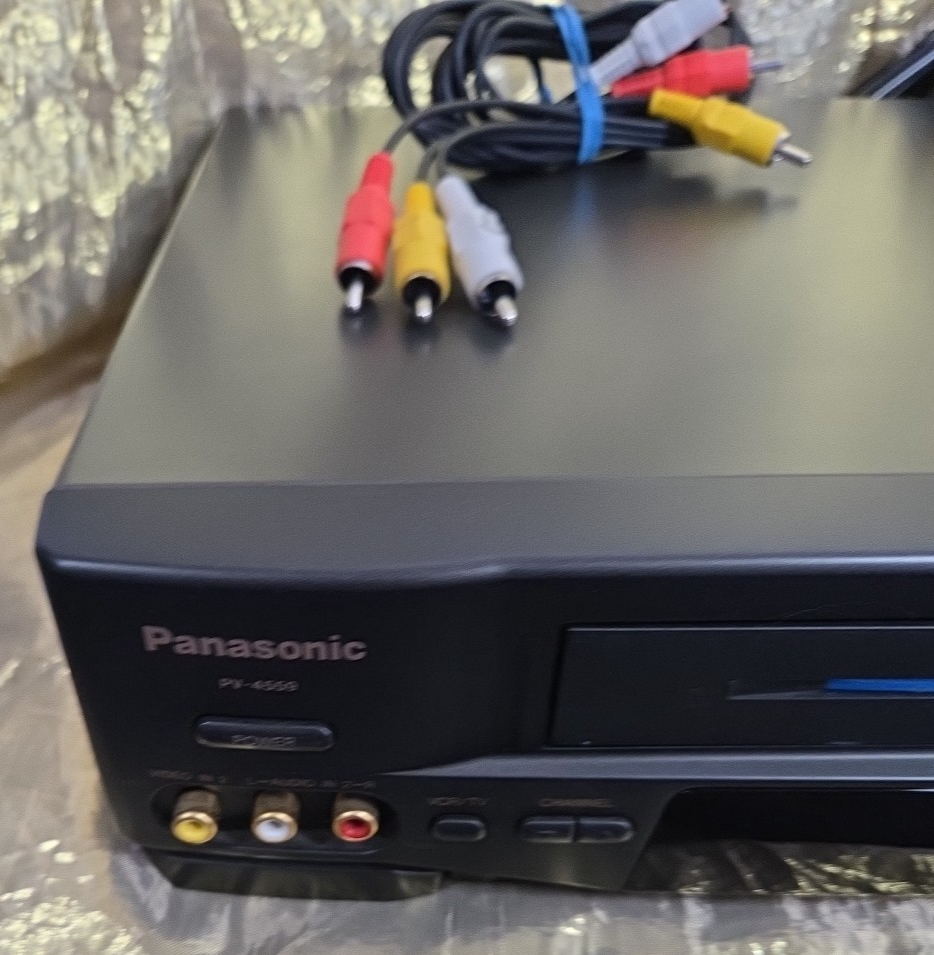 Panasonic Blue LIne Omnivision VCR 4 Head Hi-Fi Video w/Remote & Cords ...
