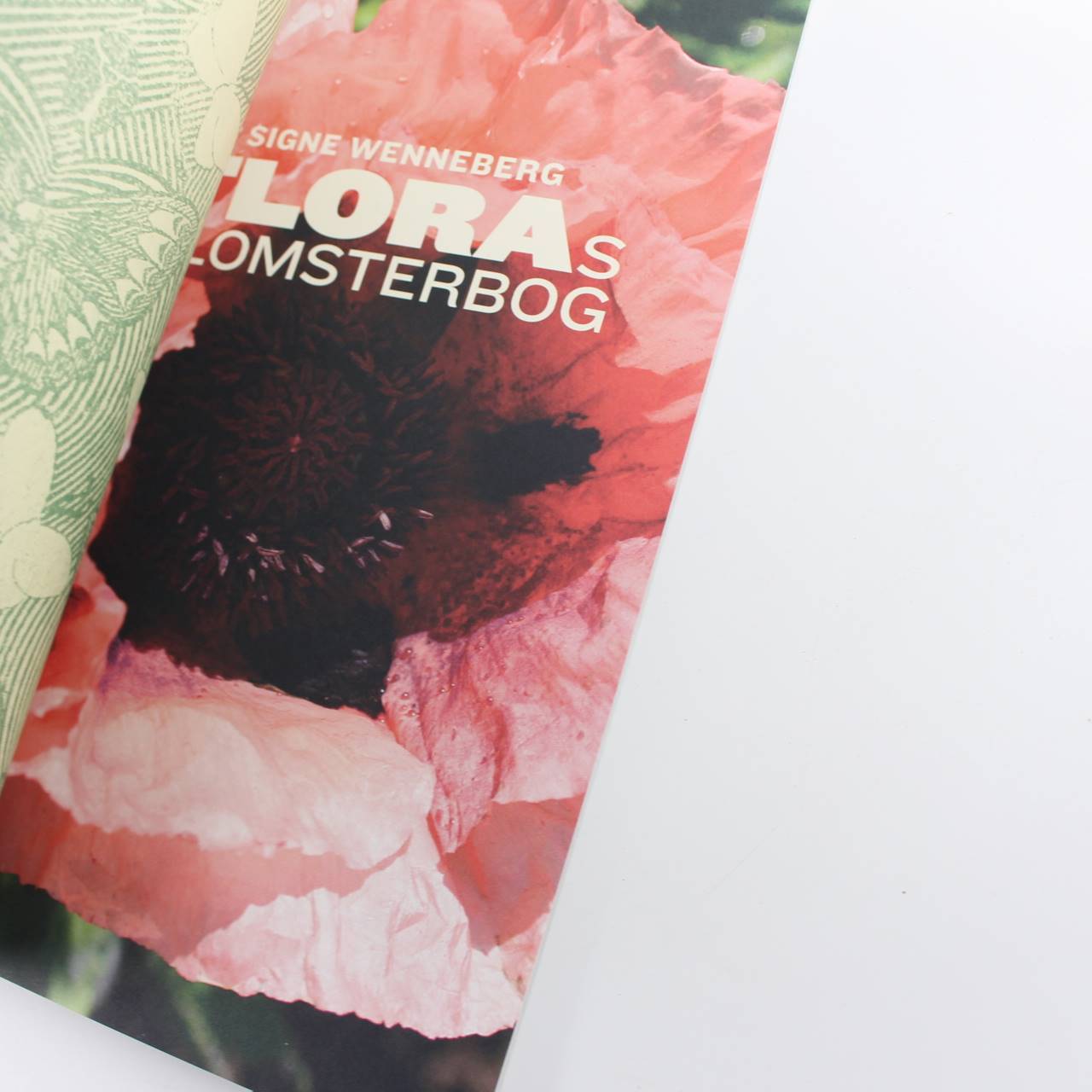 Flora's flower book for children Floras blomsterbog for b?rn book by ...