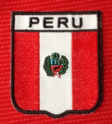 PERU PERUVIAN NATIONAL FLAG BADGE IRON SEW ON PATCH CREST SHIELD LIMA ...