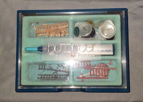 Vintage Lot Of 60 Sewing Collectibles Sewing Box Thread Needles ...