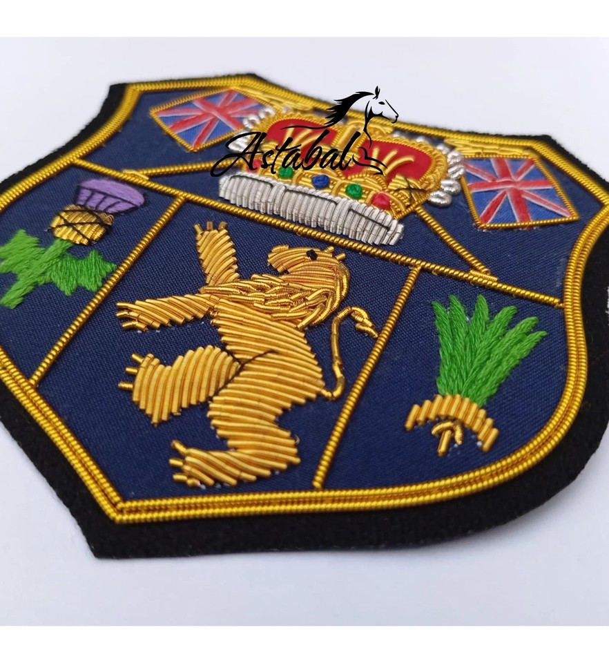 Lion and Crown Hand Embroidered Bullion Wire Crest, Blazer Badge, Sew ...