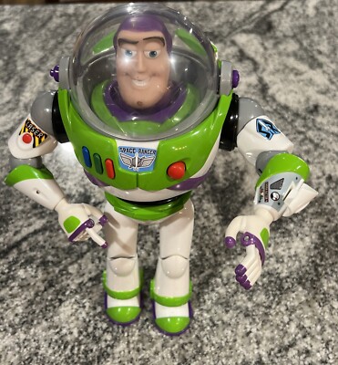 DISNEY PIXAR TOY STORY BUZZ LIGHTYEAR 12" TALKING KARATE ARM ACTION ...