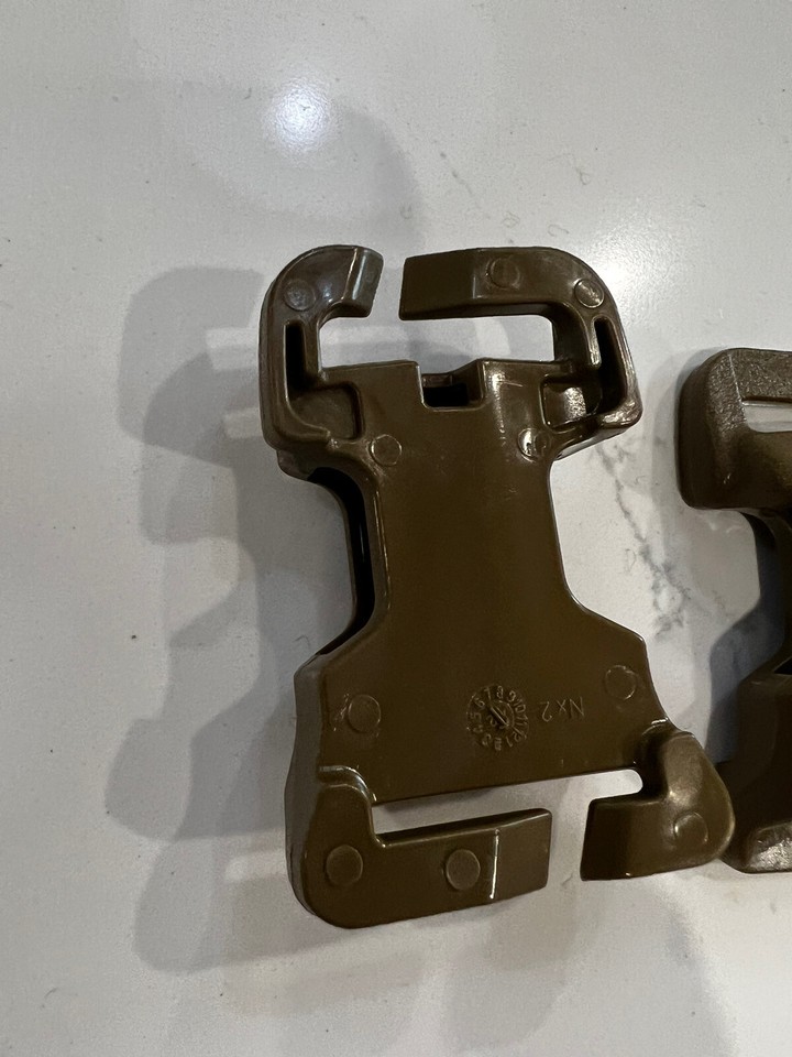 x4 ITW NEXUS GT QASM Buckle Coyote Brown Placard Chest Rig MOLLE Tactical DIY | eBay