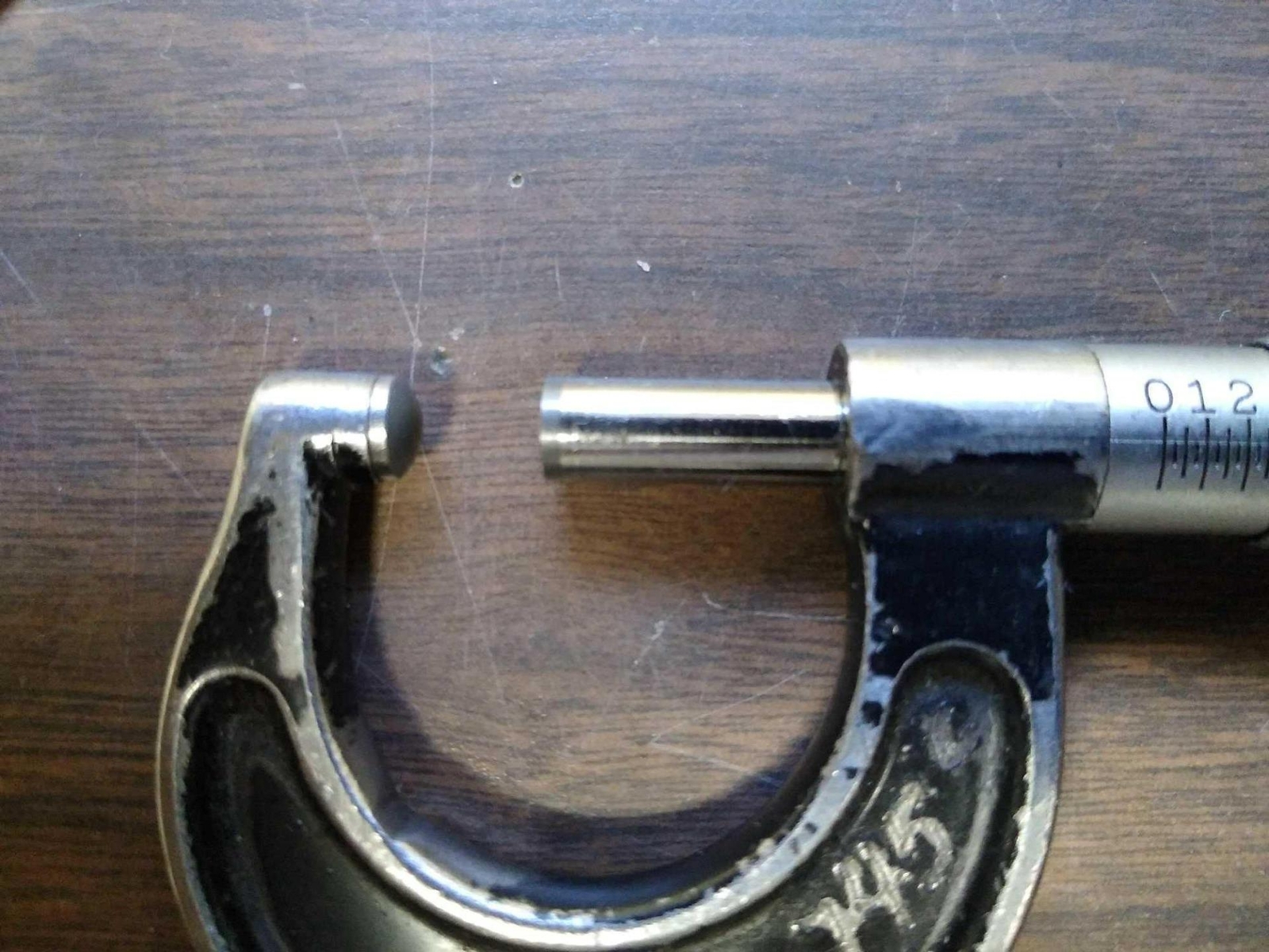 (2) Starrett Micrometers Starrett 0-1 211 & Starrett 226 4-5 Rounded ...