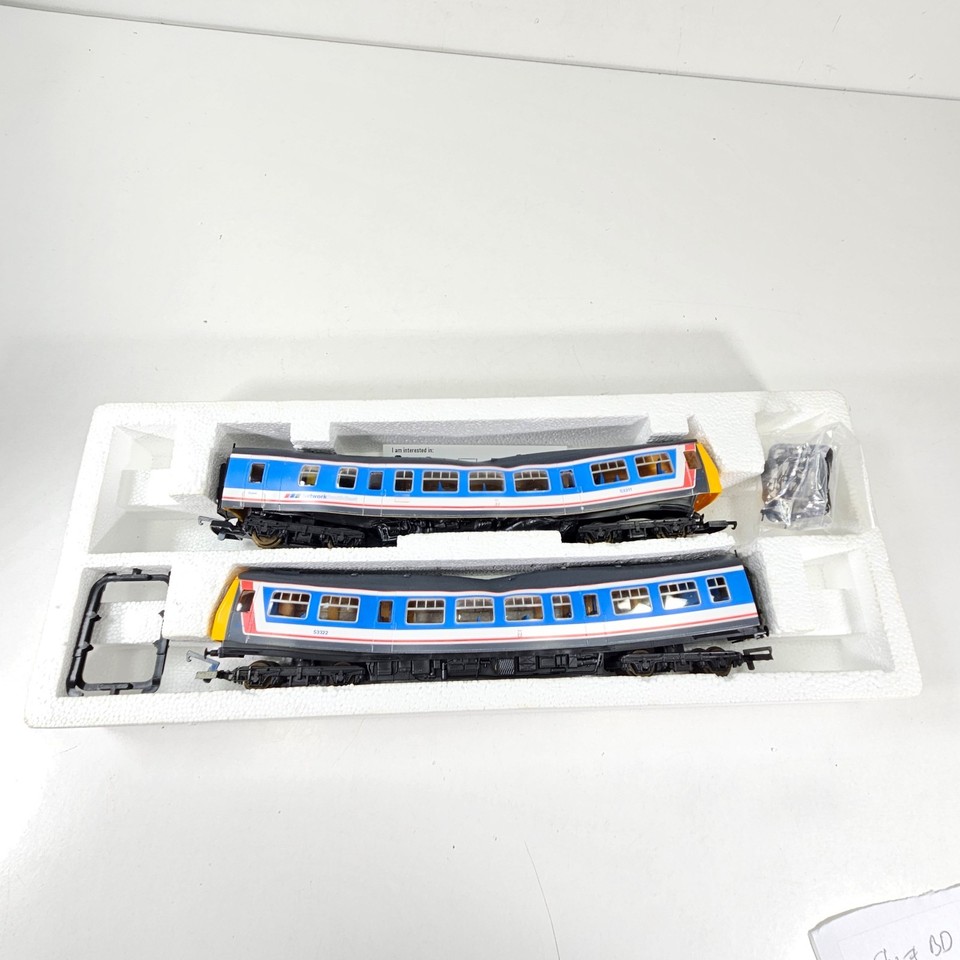 Rake of 2 Lima Class 117 DMU OO Network SouthEast 2 Car 53211 53322 ...