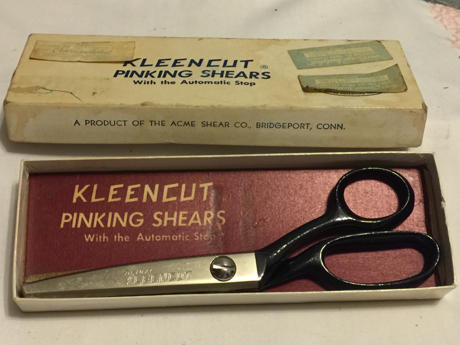 Vintage KleenCut Pinking Shears with Automatic Stop #389 in Original ...