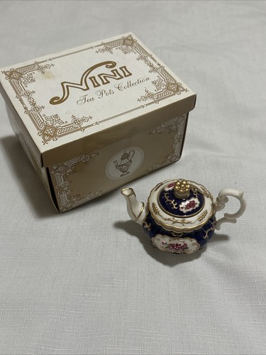 NINI Shalimar Miniature Resin Faux Teapot Trinket Box Blue Floral #6-35 ...