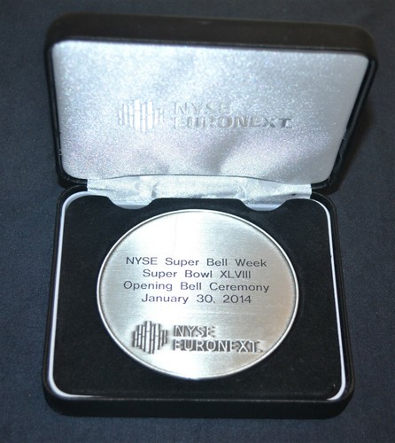 2014 NYSE Euronext Super Bowl Opening Bell Ceremony medal New York ...