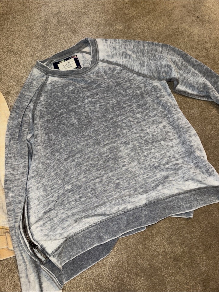 Evy’s tree Tatum Sweatshirt Lot Small | eBay