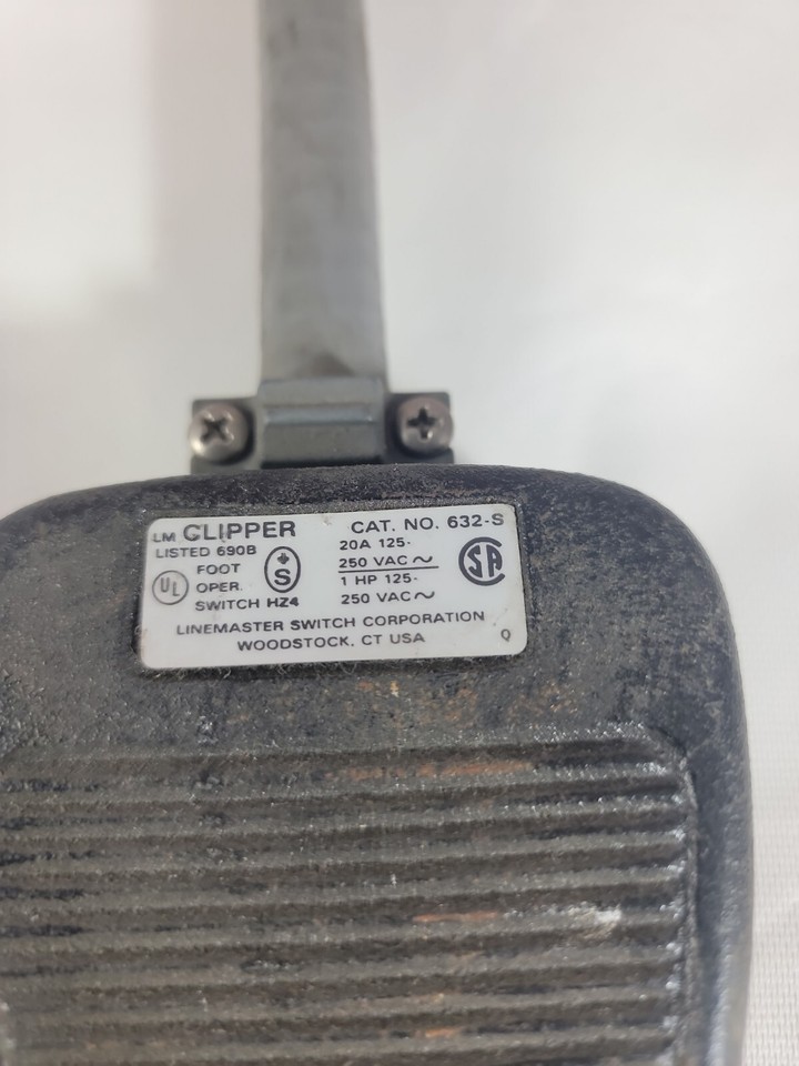 Linemaster Clipper Model 632S Foot Operator Switch Pedal 125-250VAC 20A ...