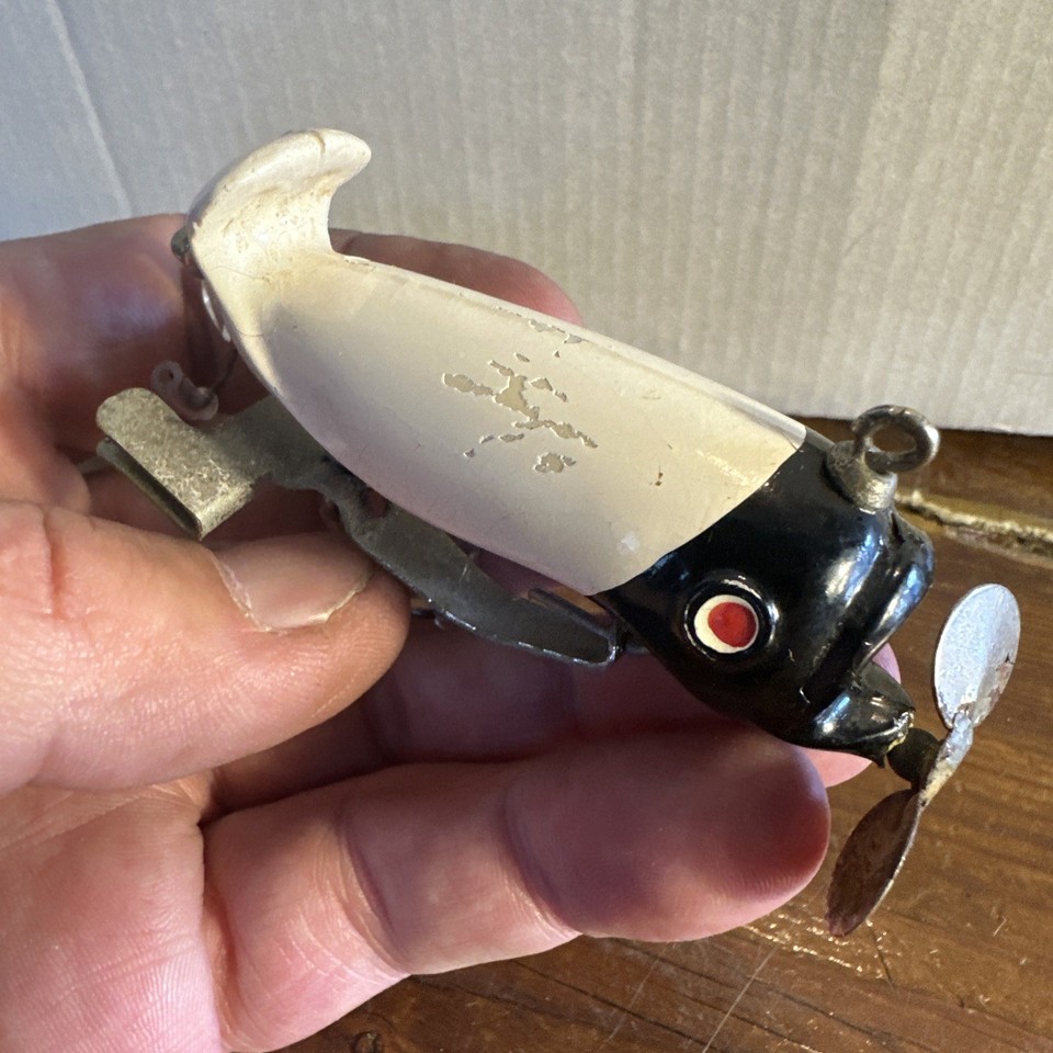 Gowen MFG Bumble Bug Bass lure Black And White Michigan Bait | eBay