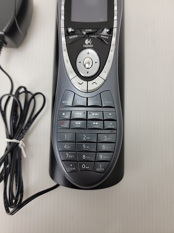 Logitech harmony universal remote - theasse
