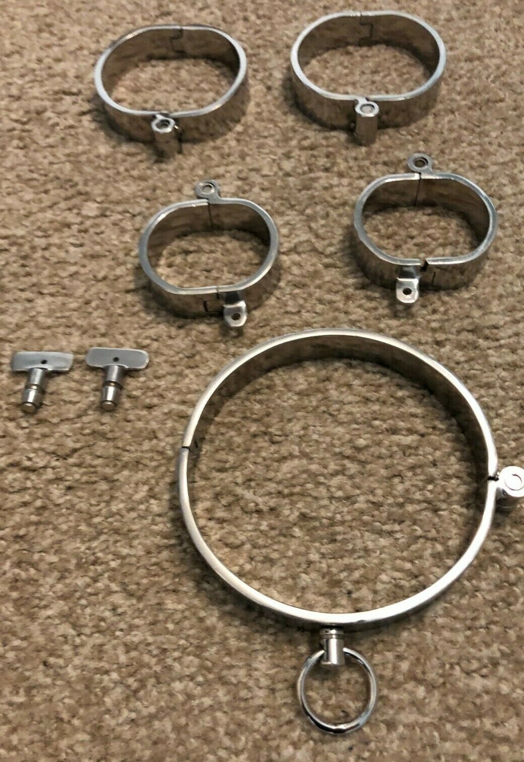 Heavy Duty Magnetic Steel Wrist Ankle Collar Cuffs Restraint Shackle ...