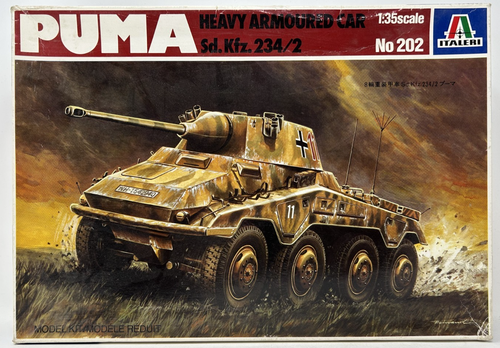 Italeri Model Kit - German PUMA Heavy Armoured Car Sd.Kfz. 234/2 #202 ...