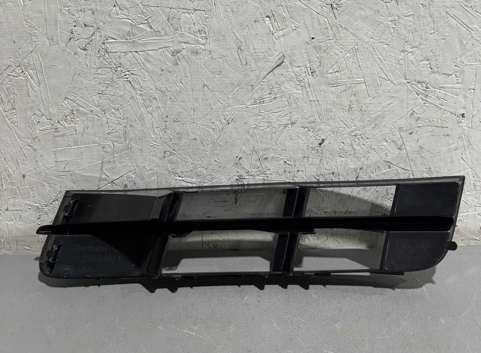 2013-2015 AUDI Q7 FRONT RIGHT OUTER GRILLE OEM 4L0 807 682 B | eBay