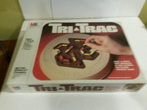 Tri Trac Milton Bradley 1980 strategy board game track triangles 2 ...