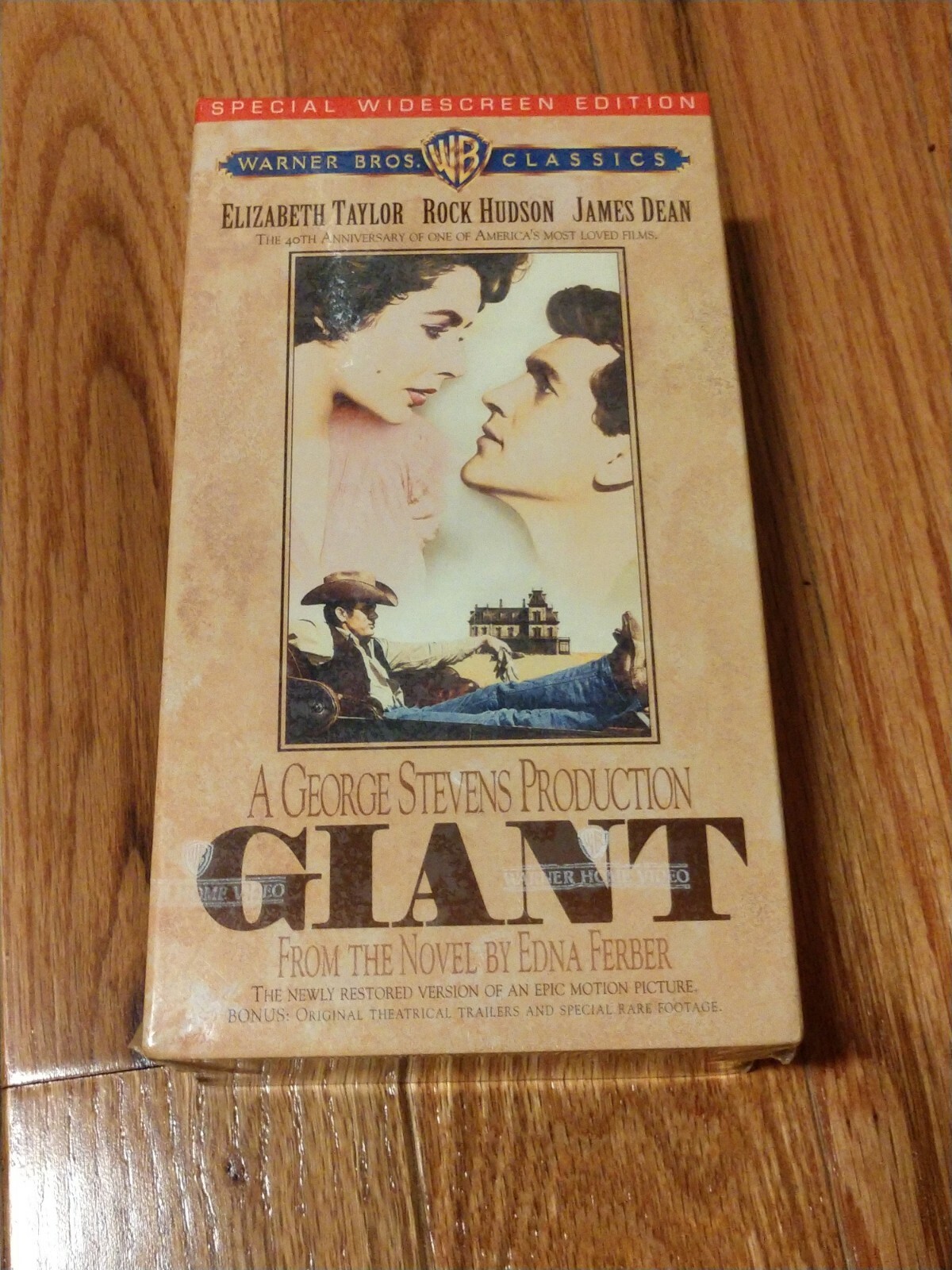 Giant (VHS, 1996, 2-Tape Set, 2-Pack Letterboxed 40th Anniversary ...