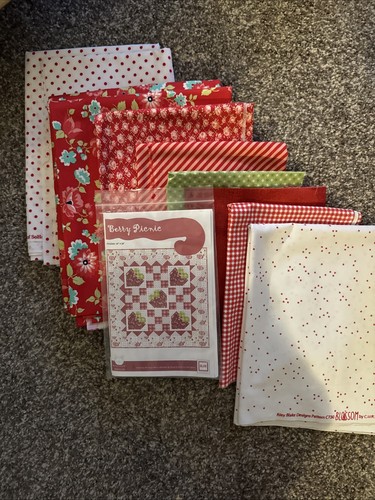 Berry Picnic Quilt Pattern And Beautiful Coordinating Fabric. Picnic ...