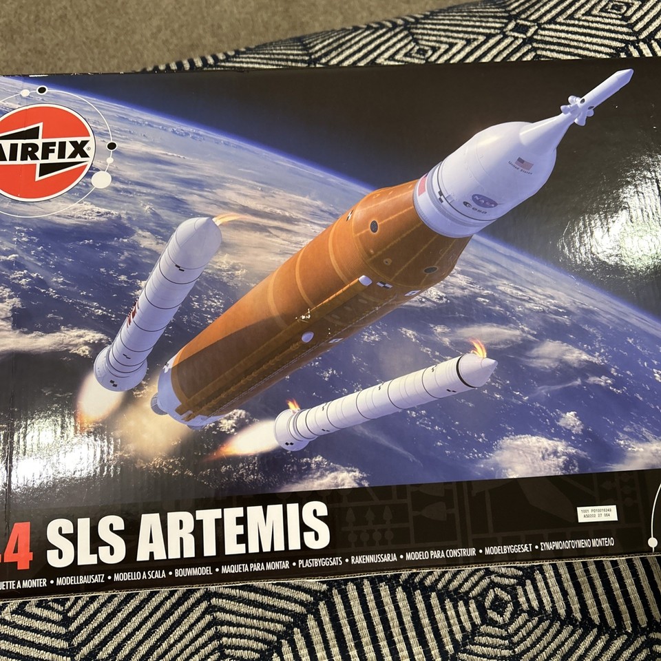 Airfix A50202 SLS Artemis Gift Set 1:144 Model Kit | eBay UK