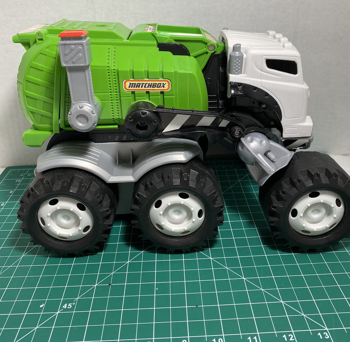 Mattel Matchbox Interactive Stinky The Garbage Truck Robot Talking 12 ...