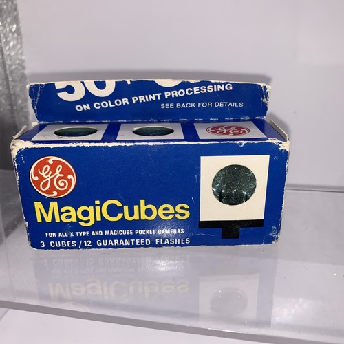 Vintage GE Magicubes, 1970's Flash Photography, 3 Cubes, 12 Flashes ...