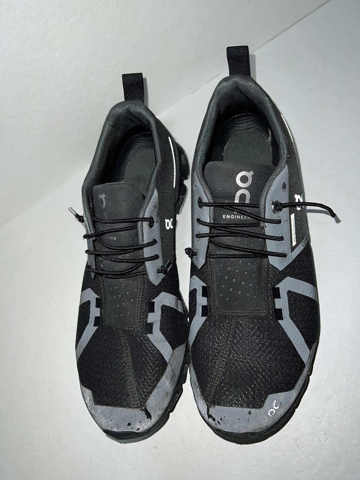 On Cloud 5 All Black Swiss Engineering Running Shoes … - Gem