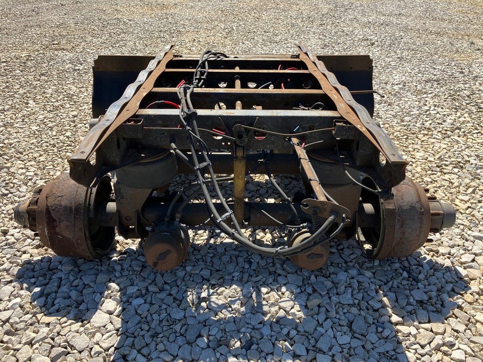 Meritor RHP11 Trailer Air Ride Tandem Suspension, hub pilot, Good ...