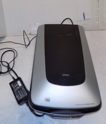 Epson Perfection 4490 Flatbed Photo Scanner with Power and USB Cables ...