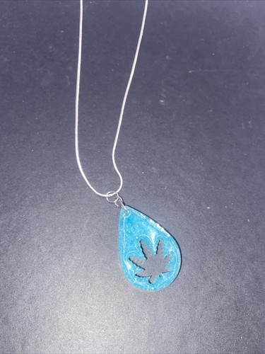 Turquoise Pot Leaf Necklace | eBay