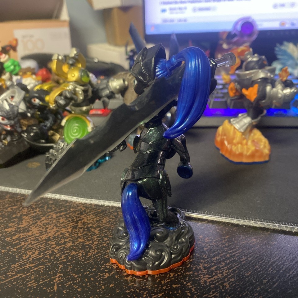 Skylanders Trap Team Figures KNIGHT MARE and KNIGHT LIGHT | eBay