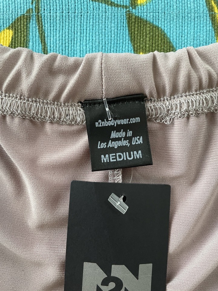 N2N Bodywear RC31 Champion Splits Tan Size M Side Split Drawstring Gym ...