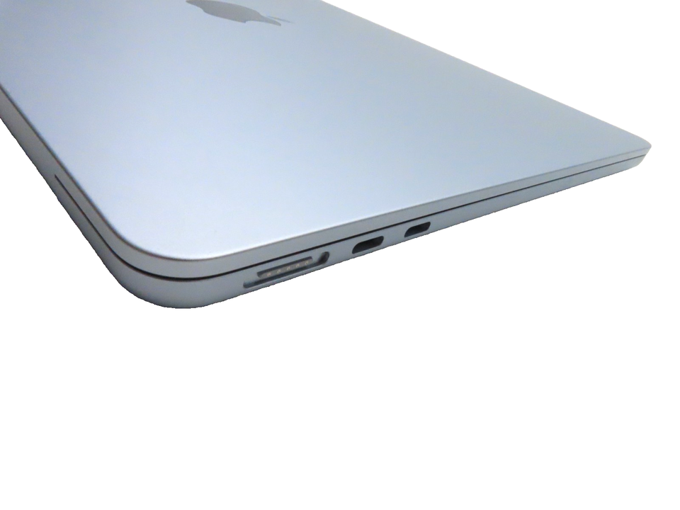 Apple MacBook Air A3240 2025 13" M4 Chip 16GB RAM 256GB SSD WTY 08/26 ...