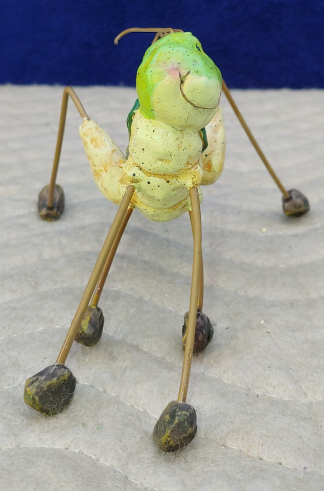 Lucky Grasshopper Bug Figure Anthropomorphic Smiling Garden Plant Resin ...