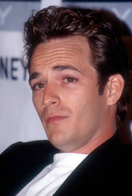 Luke Perry, who appears in the television series Beverly Hills, 9 - Old ...