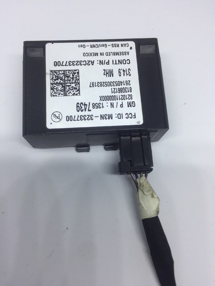 *2015-2017 Chevrolet Silverado Gmc Sierra Keyless Entry Control Module ...