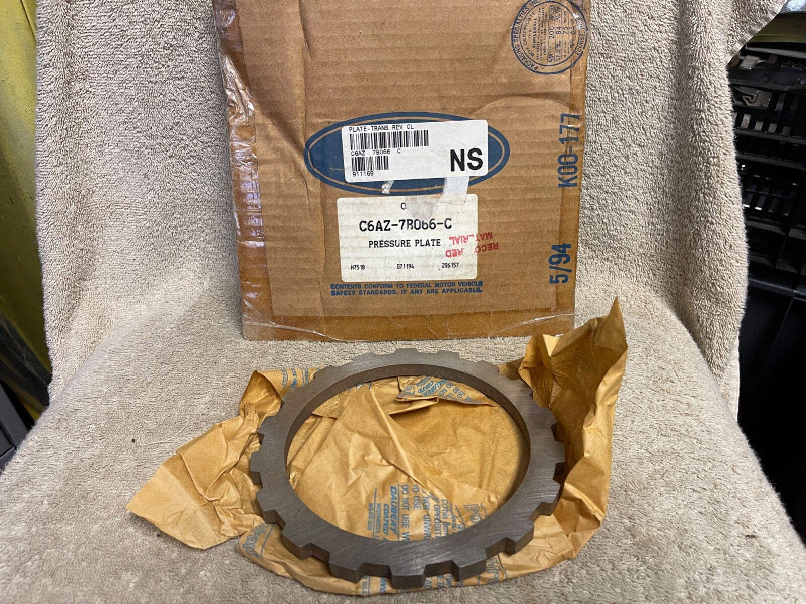 NOS FORD C6AZ-7B066-C 1966-1979 MERCURY LINCOLN C6 AUTO TRANS PRESSURE ...