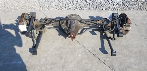 04 CHEVY SSR REAR AXLE WITH DIFFERENTIAL CARRIER ASSEMBLY 3.73 RATIO ...