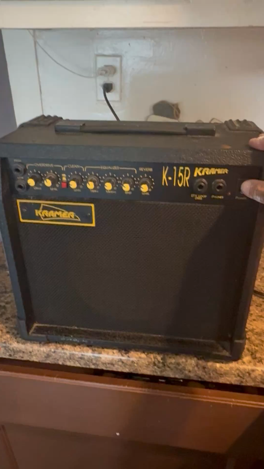 kramer focus 111s left handed electric guitar, and Kramer amp | eBay