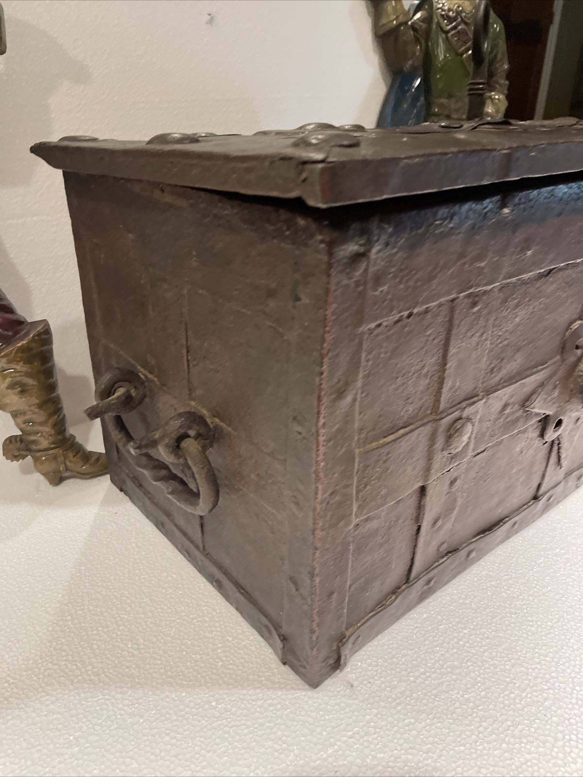 ARMADA STRONG BOX NUREMBERG TREASURE CHEST 1600's PIRATE GOLD COINS ...