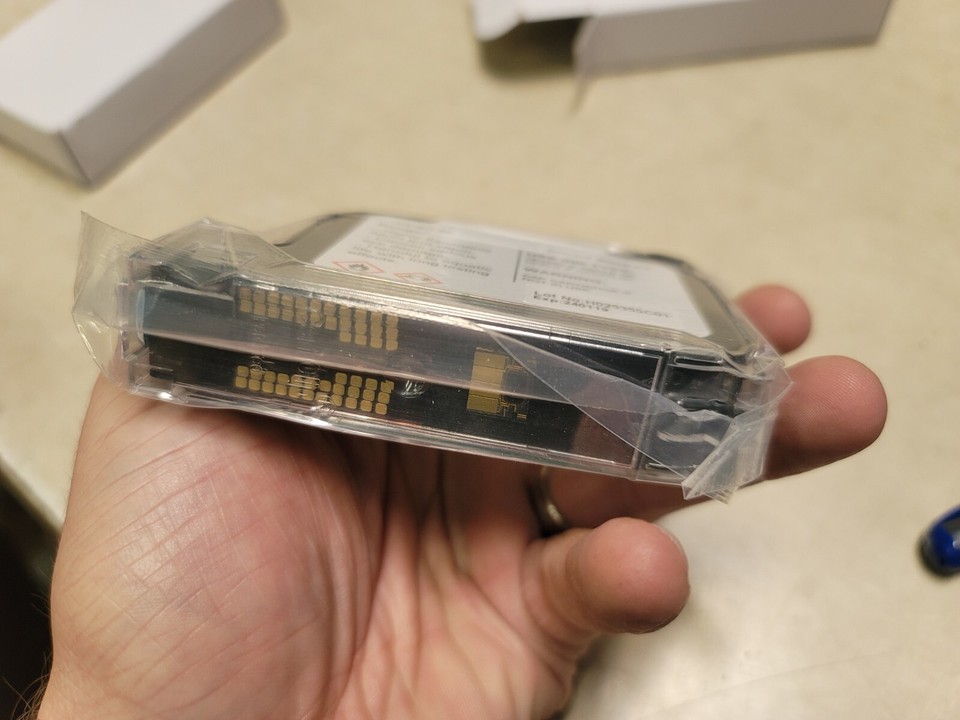 Solvent Ink Cartridge For HP 2580 Black Ink with Optical Density Suited ...